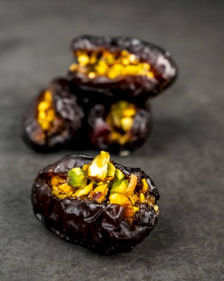 Premium Dates India | Luxury Dates Collection Online - Siafa Dates